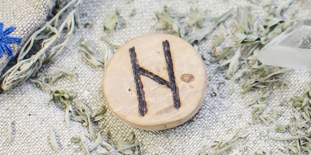 Rune Hagal: Bedeutung, Auswirkungen und Anwendung - neowake.de